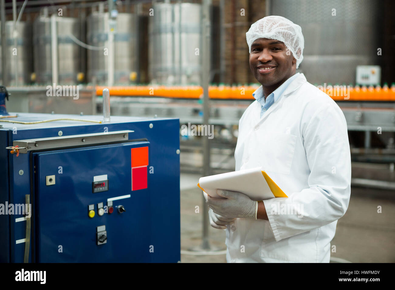 Orange juice machine hi-res stock photography and images - Alamy