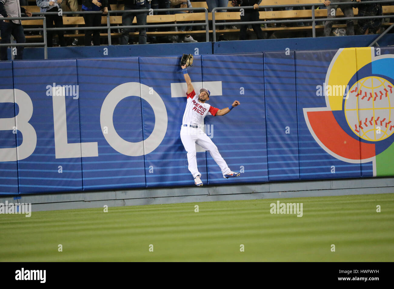 Reymond fuentes hi-res stock photography and images - Alamy