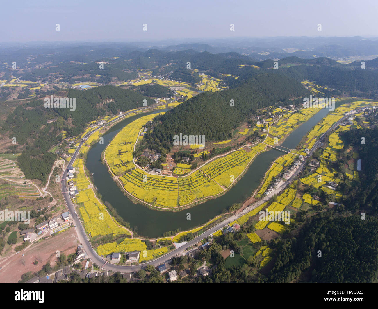 Chengdu, China. 20th Mar, 2017. Photo taken on March 20, 2017 shows the ...
