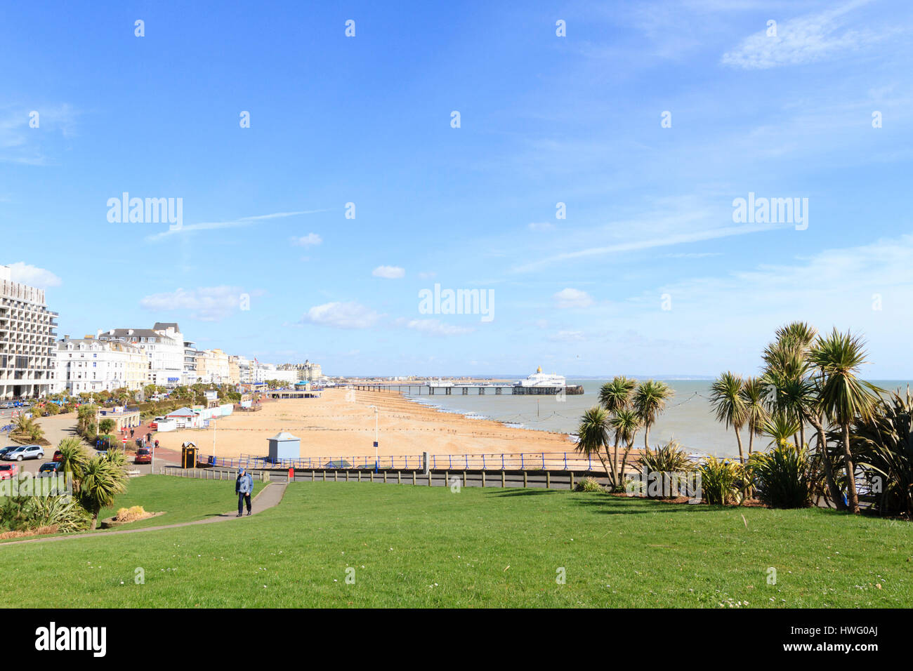 Eastbourne, UK. 21st Mar, 2017. UK weather. A bright but cold morning ...