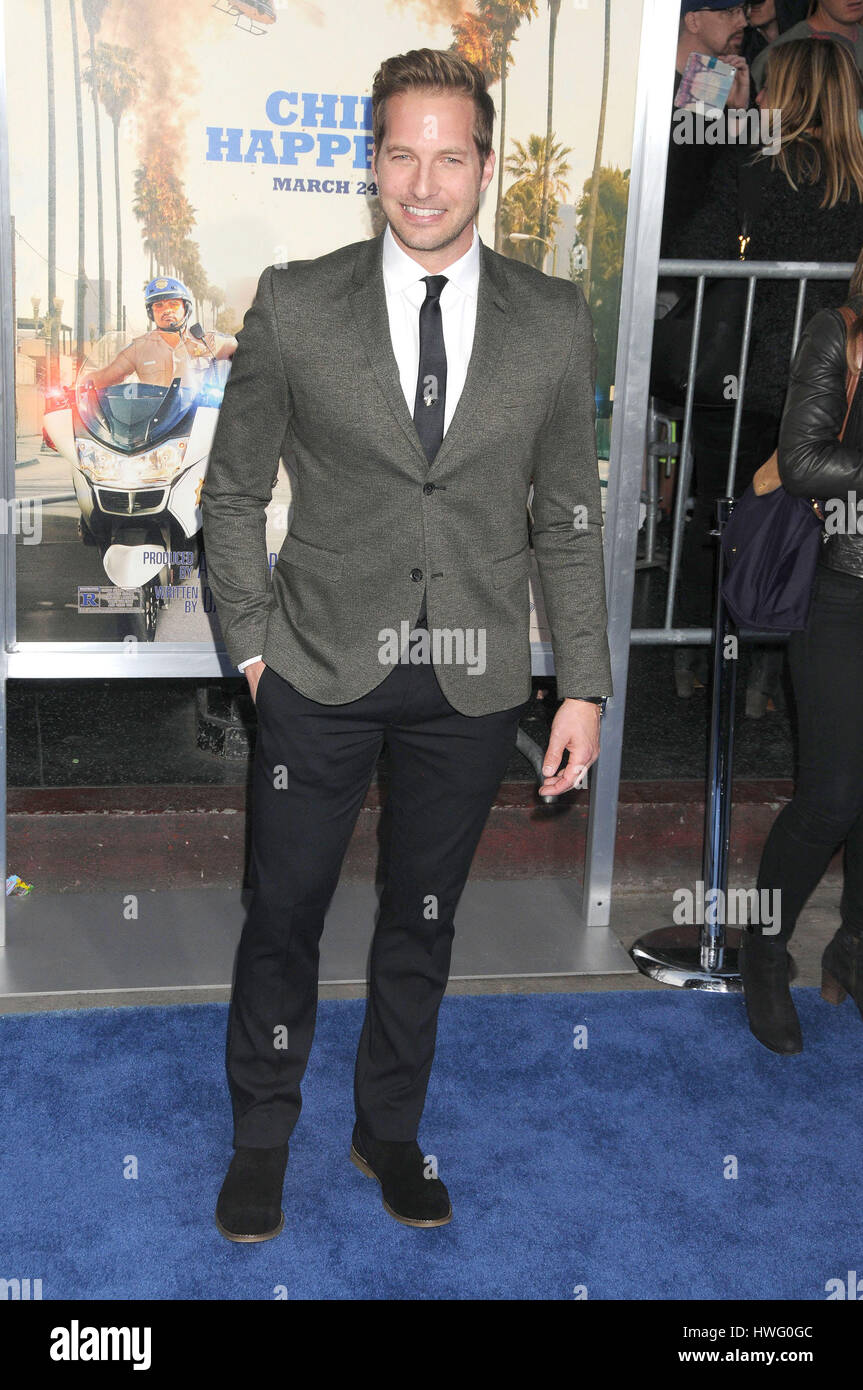 Ryan hansen hi-res stock photography and images - Alamy