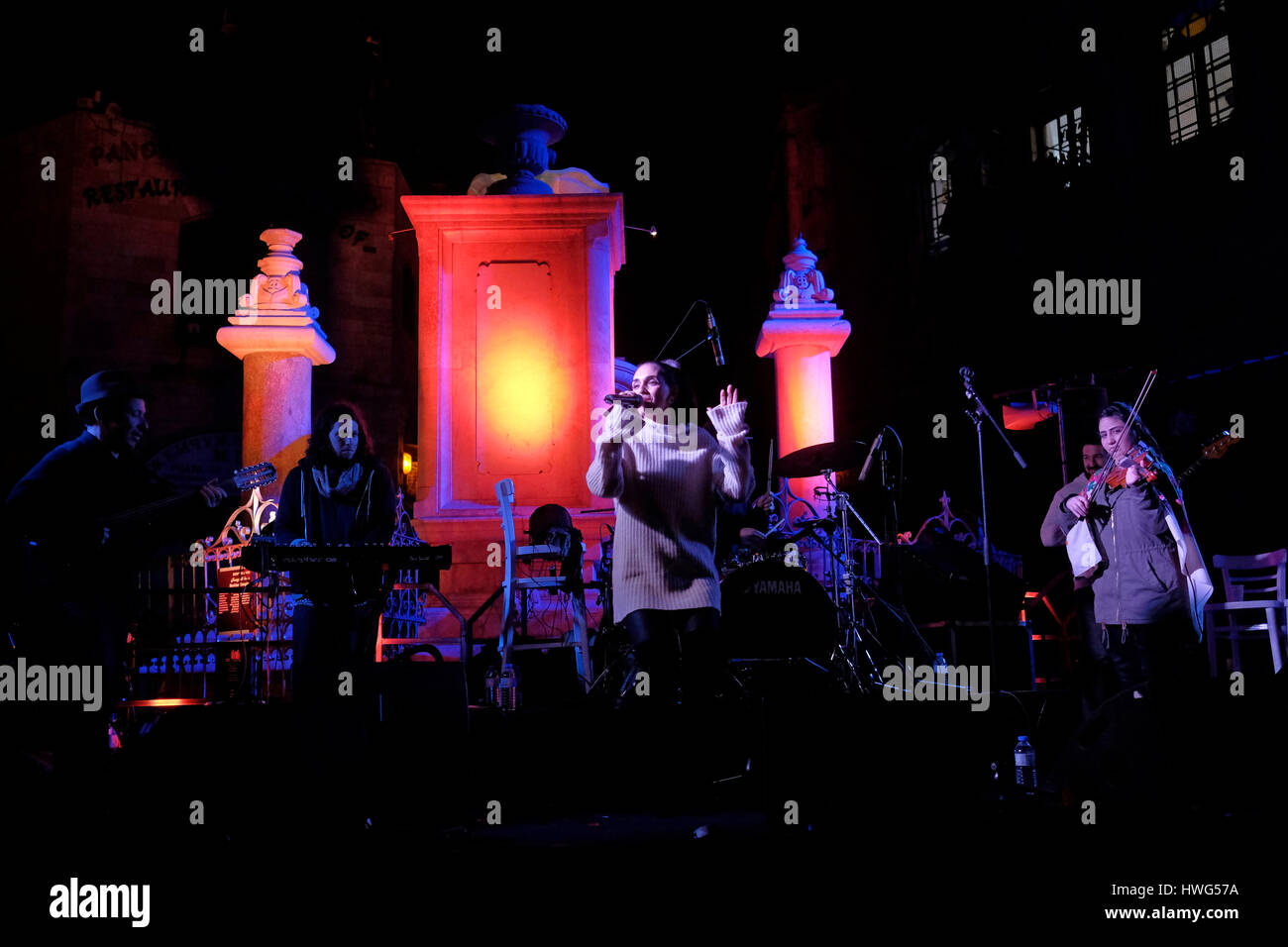 Hurva square jewish quarter old hi-res stock photography and images - Alamy