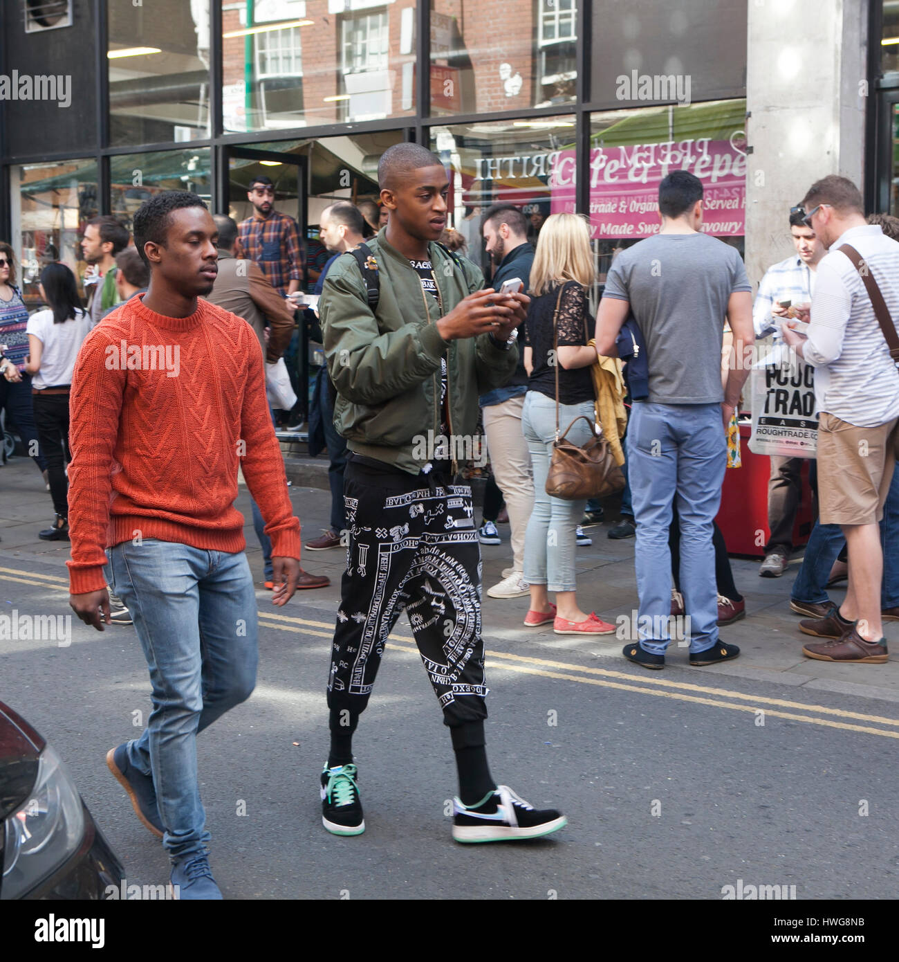 L multi ethnic hi-res stock photography and images - Alamy