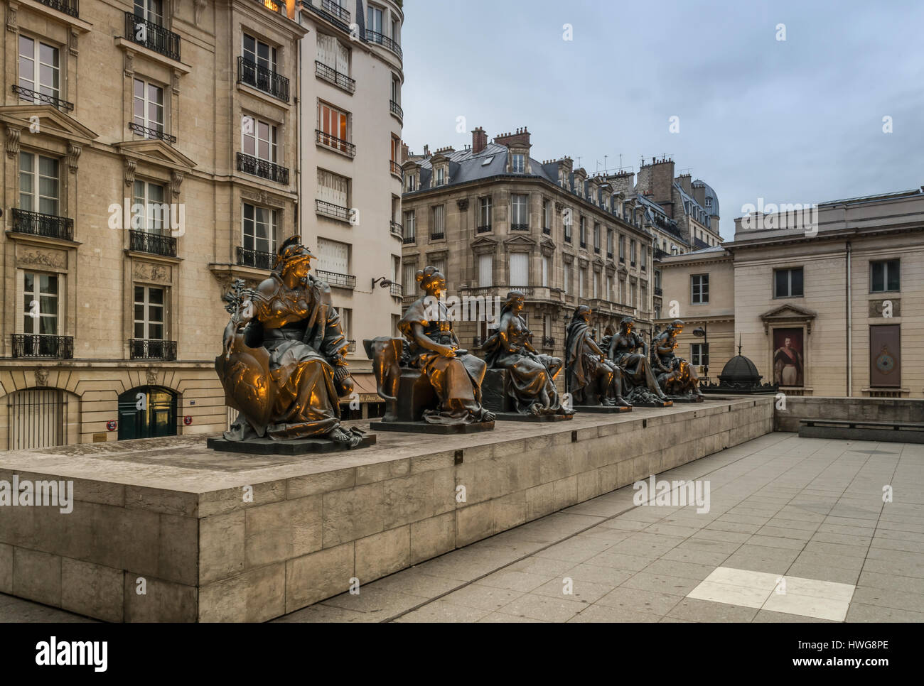 Building of Paris Stock Photo - Alamy