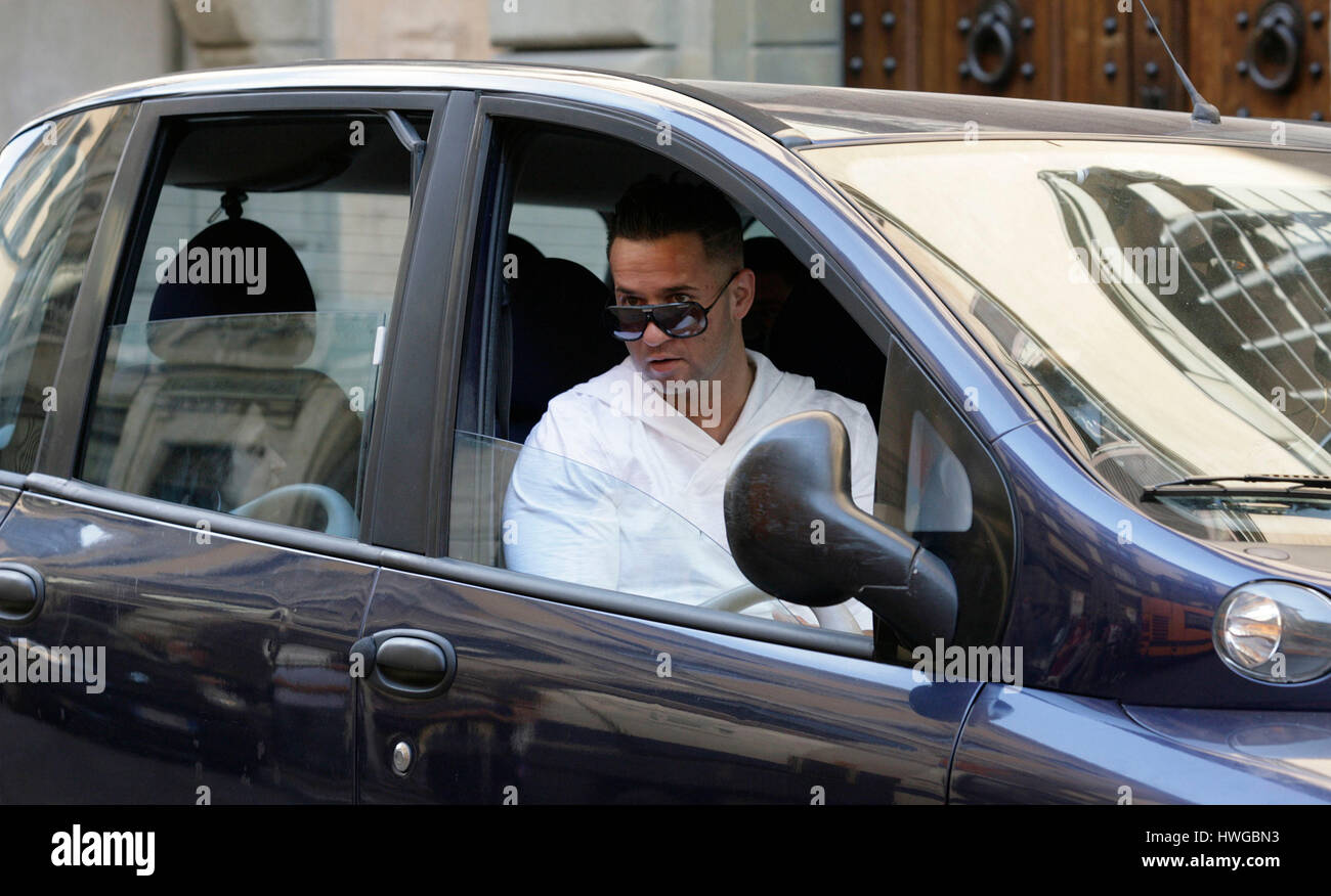 Mike The Situation Sorrentino Drives Around During The Fourth Season