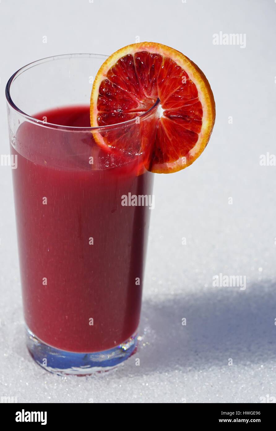 Blood orange slice hi-res stock photography and images - Alamy