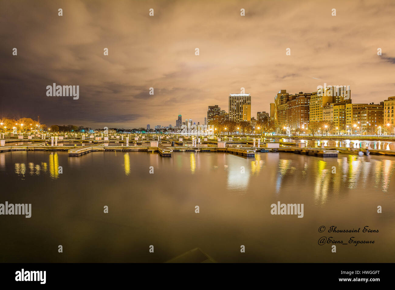 Chicago city scape at night Stock Photo - Alamy