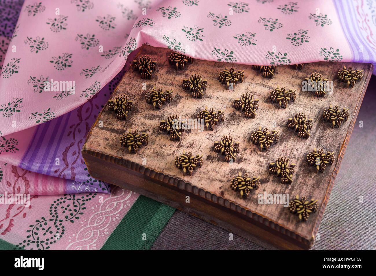 Block printing, woodblock with pattern and finished printed fabric, Bad ...