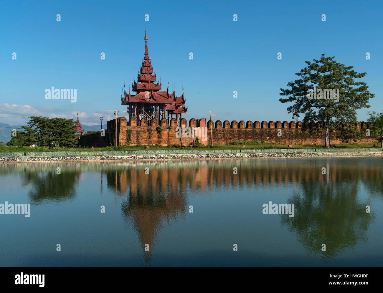 Burmese royal palace hi-res stock photography and images - Alamy