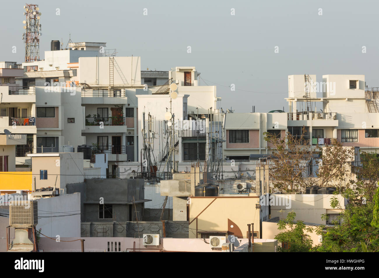 Cluster housing hi-res stock photography and images - Alamy