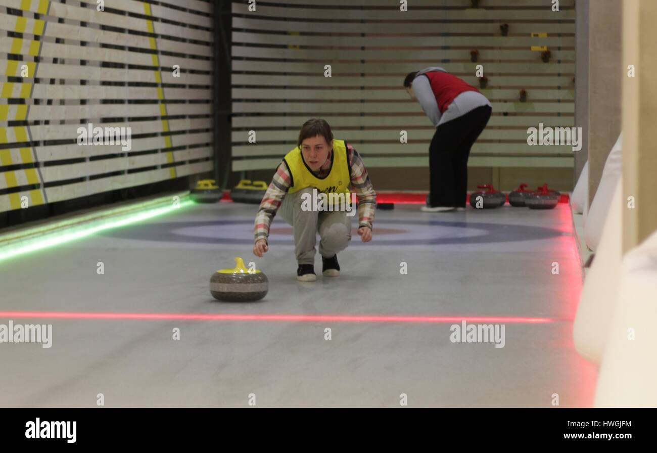 Curling. Club curling fans Stock Photo - Alamy