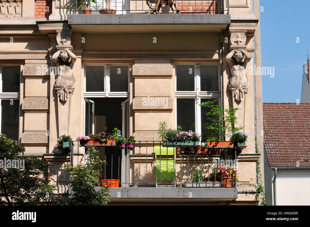 Altbau balcony hi-res stock photography and images - Alamy