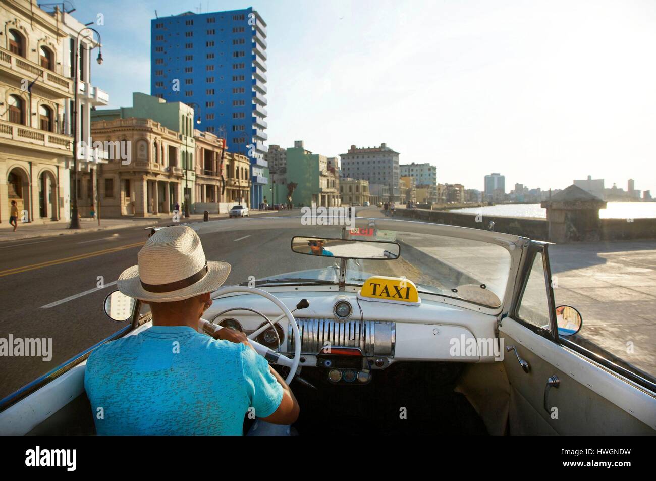 Old american taxi hi-res stock photography and images - Alamy