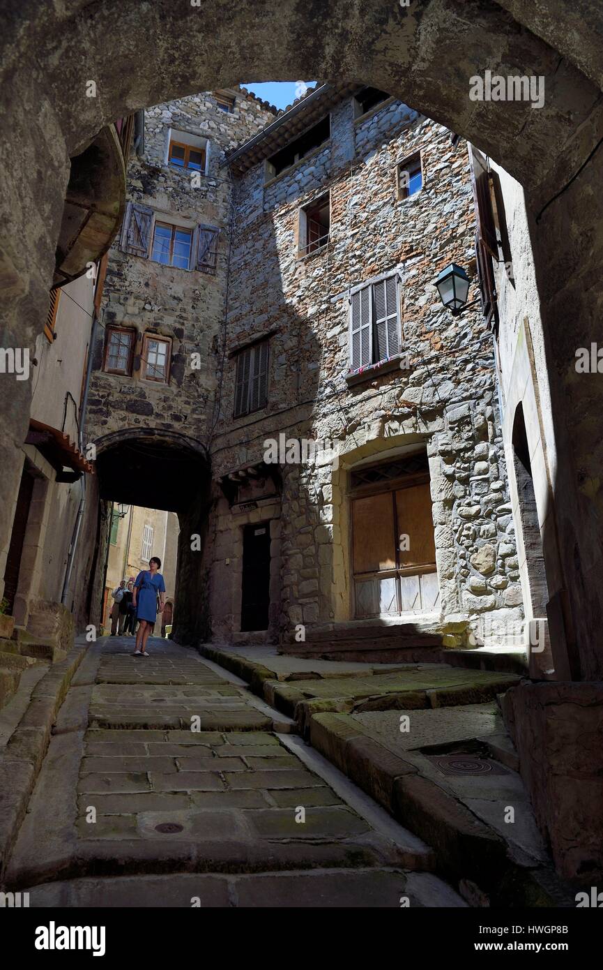 France, Alpes de Haute Provence, Annot, medieval street in the old ...