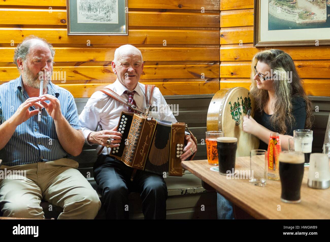 Ireland, County Galway, Inishbofin Island, pub, traditional music ...