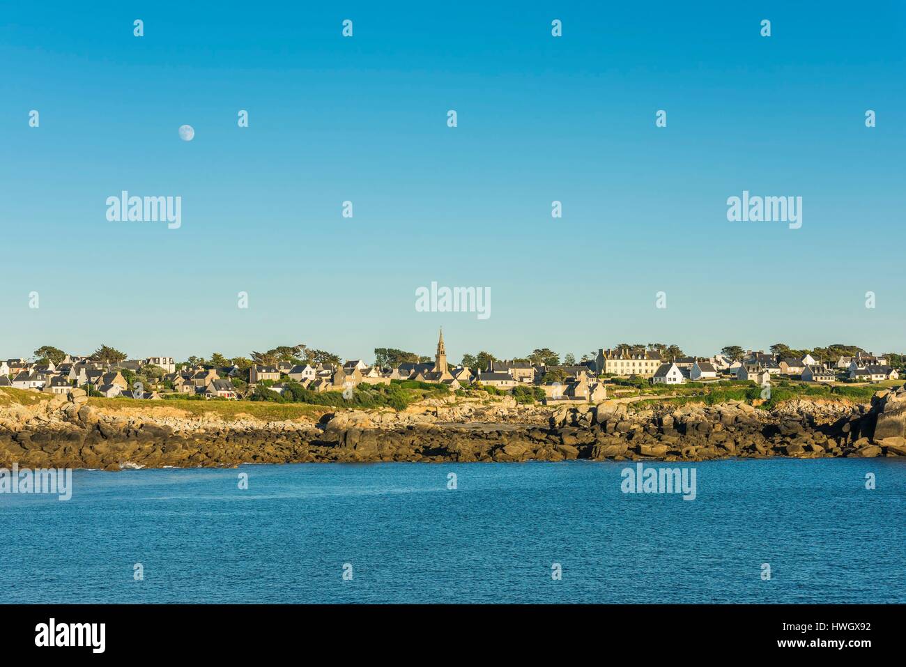 France, Finistere, Iroise sea, Legendes Coast, Porspoder Stock Photo ...