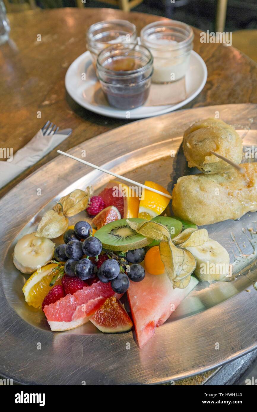 Quebec food bistro hi-res stock photography and images - Alamy