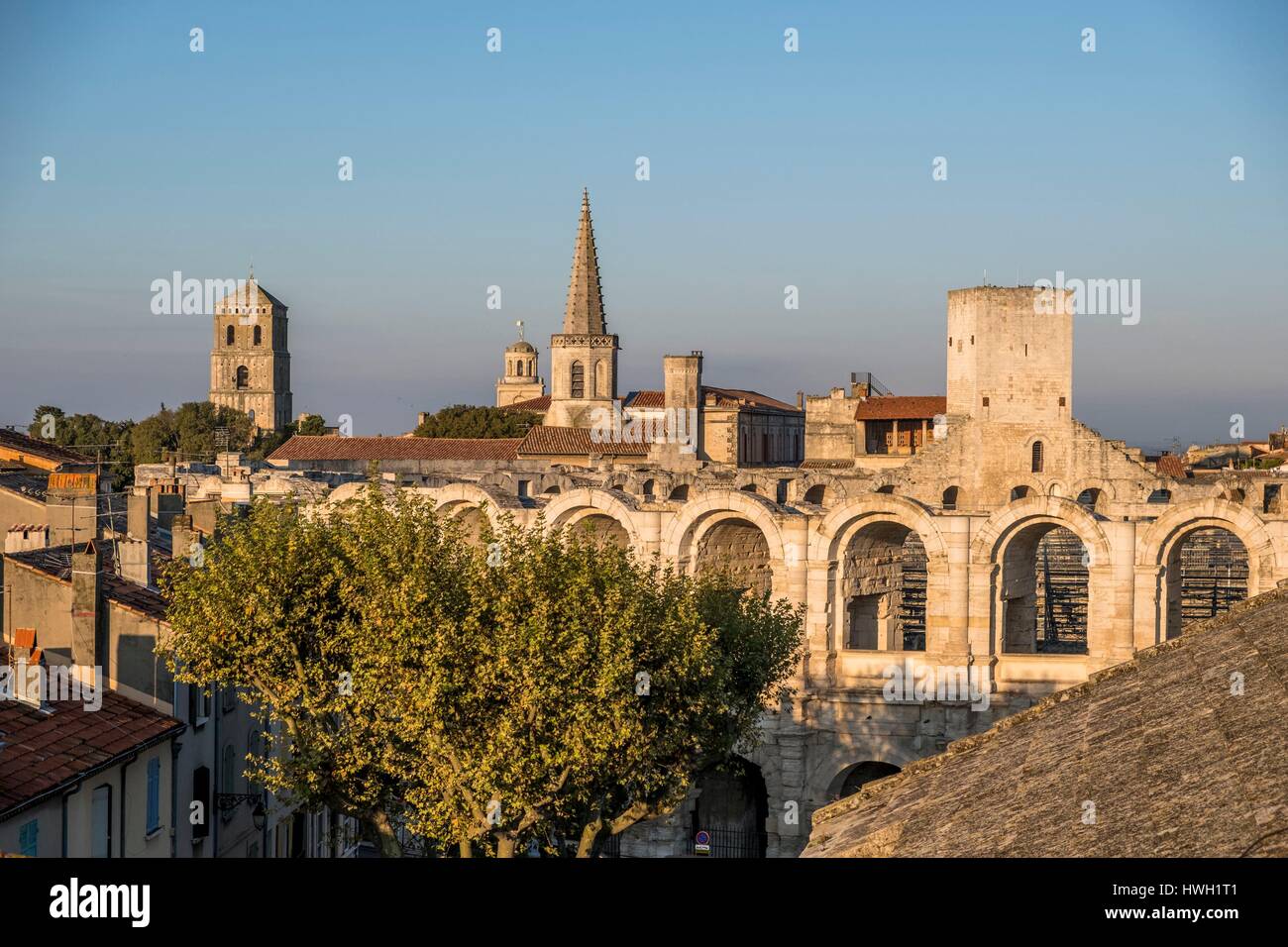 Churches in arles hi-res stock photography and images - Alamy