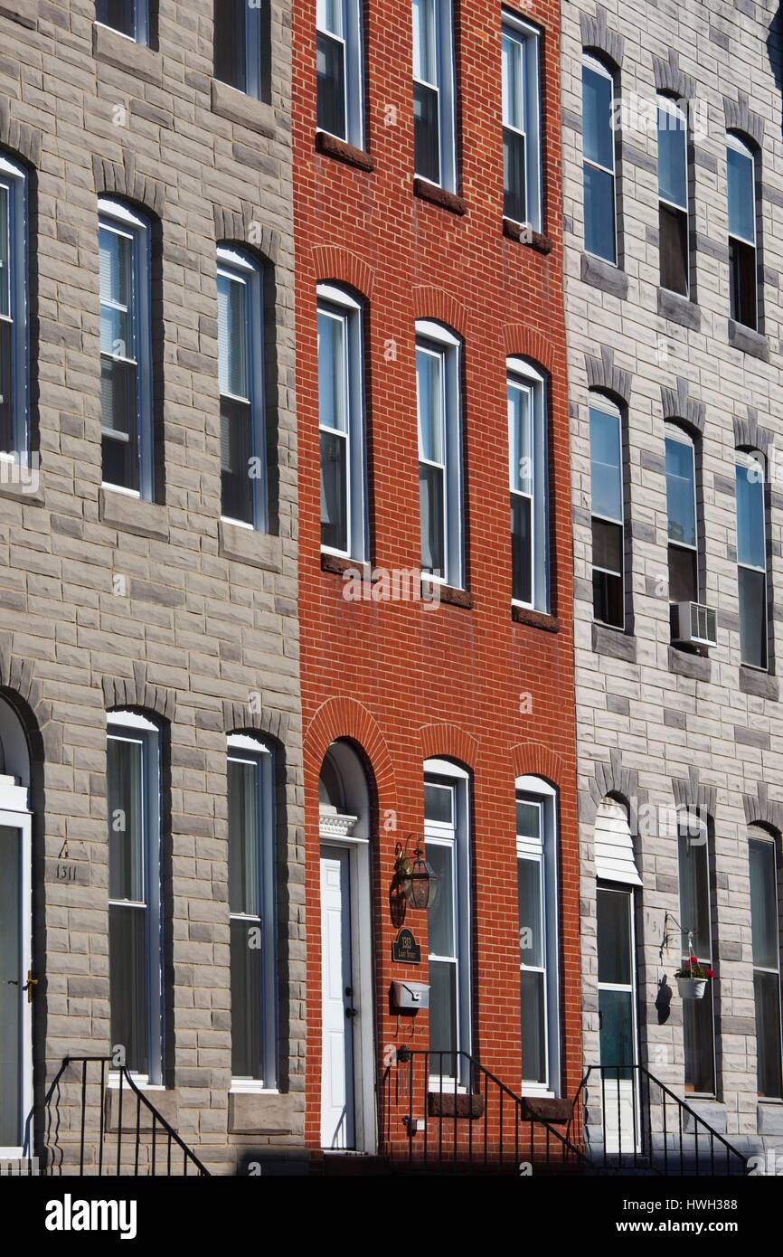 Baltimore row houses hi-res stock photography and images - Alamy