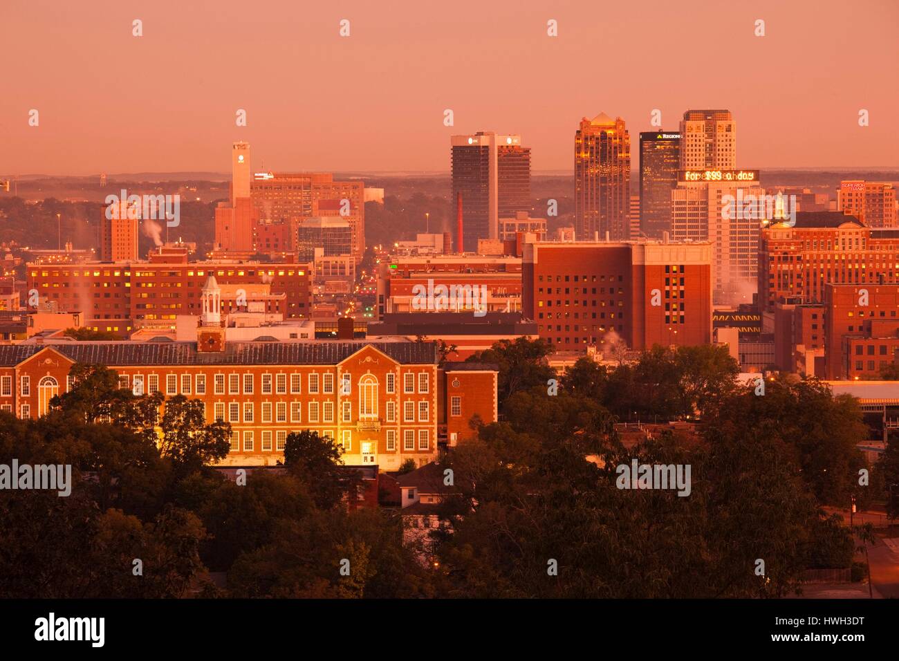 Birmingham alabama vulcan hi-res stock photography and images - Alamy