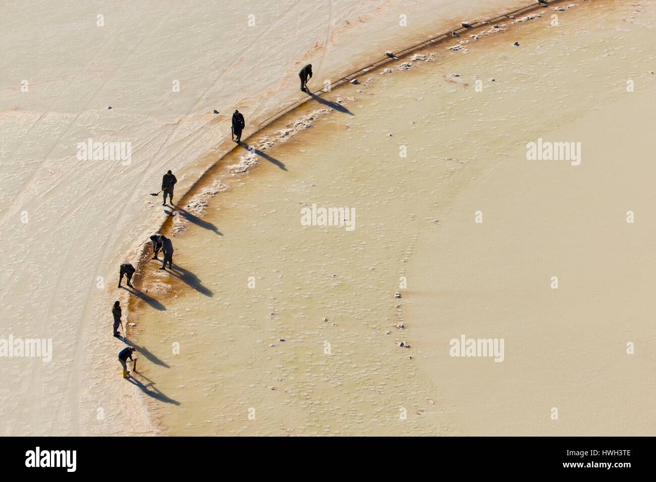 Bolivia, Daniel Campos Province, Potosi, Salar de Uyuni, Colchani, salt ...