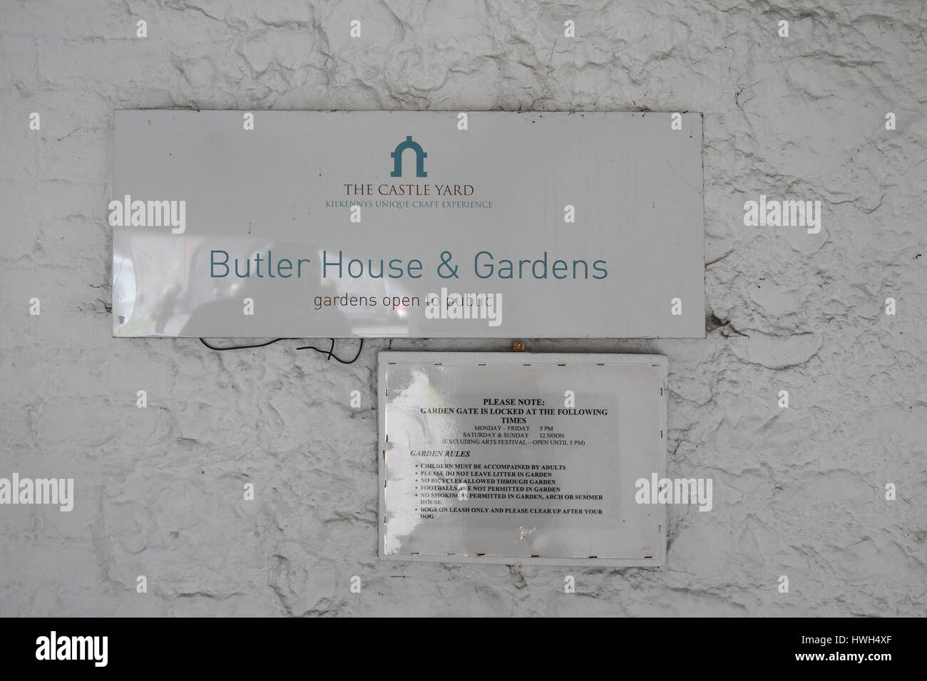 Butler house information sign hi-res stock photography and images - Alamy