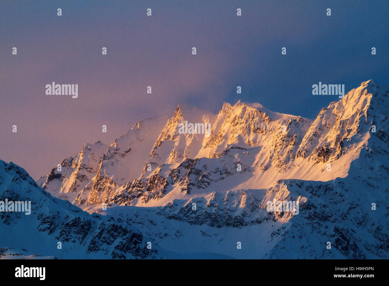 United states of america alaska hi-res stock photography and images - Alamy