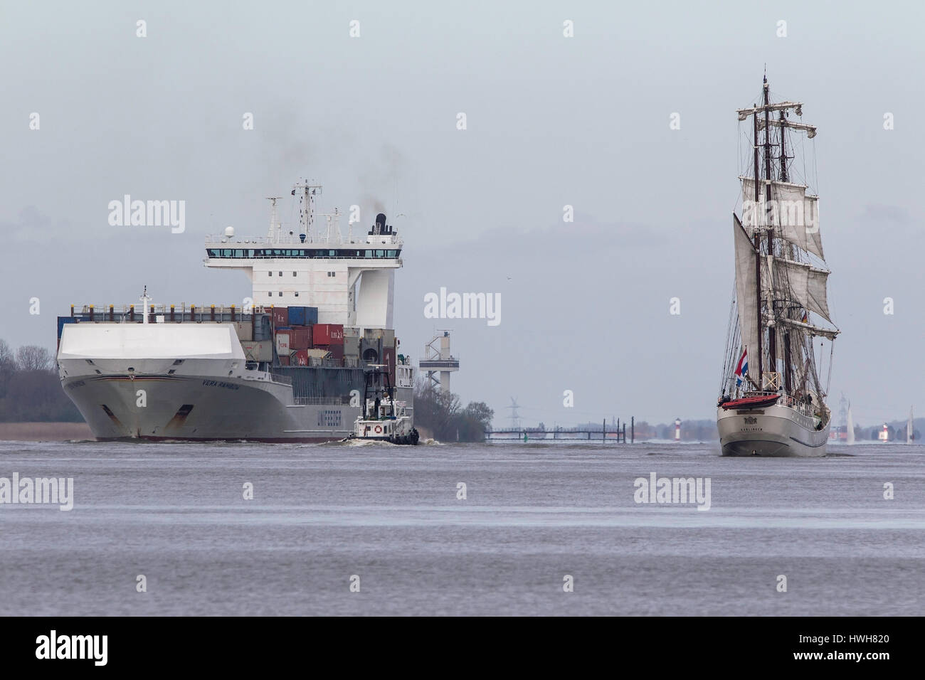 Vera rambow containerschiff hi-res stock photography and images - Alamy