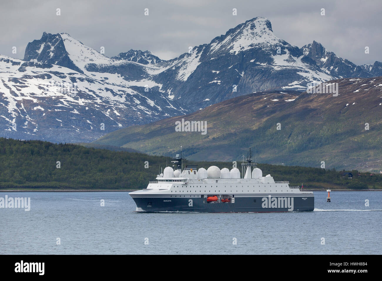 Net curtain blaamannen hi-res stock photography and images - Alamy