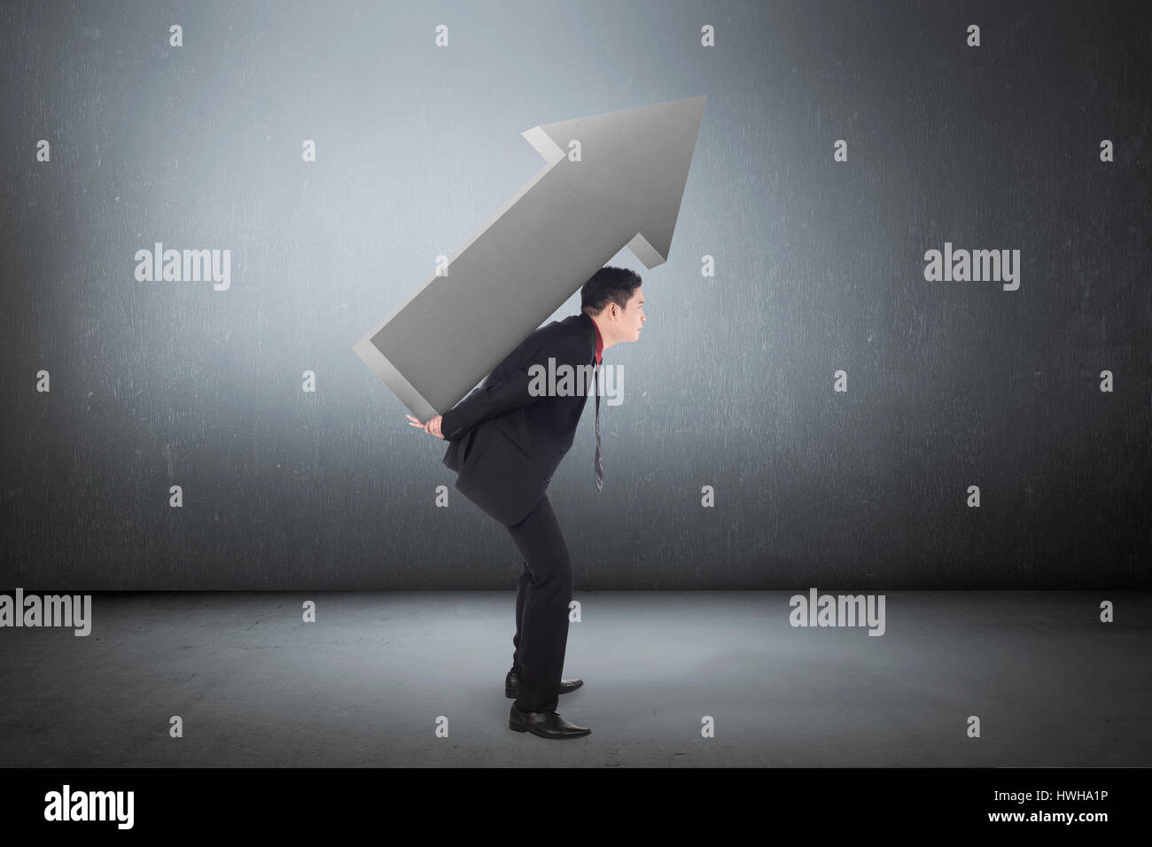 Lifting arrow hi-res stock photography and images - Alamy