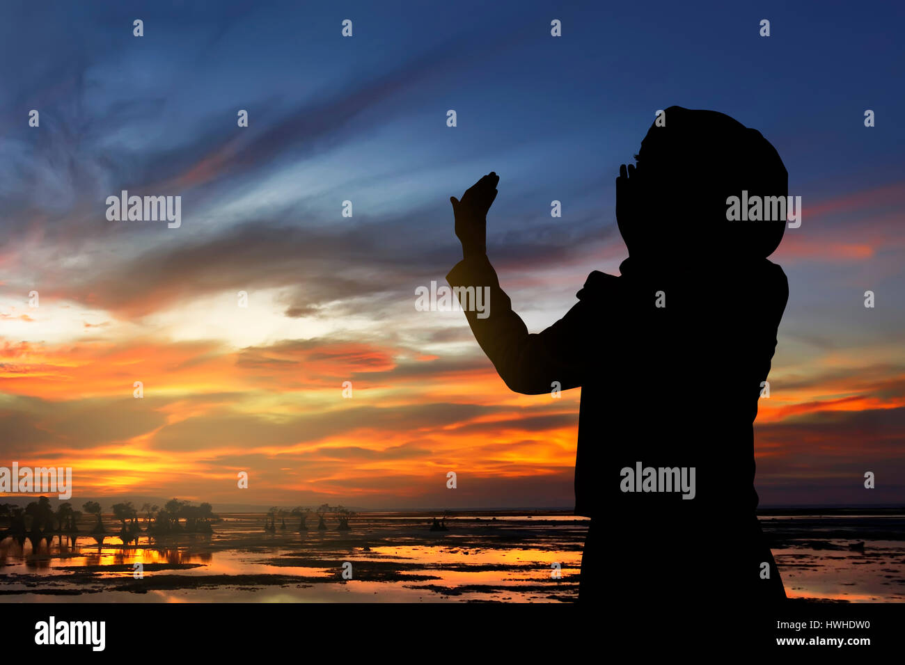 Jewish Women Praying In Sunset