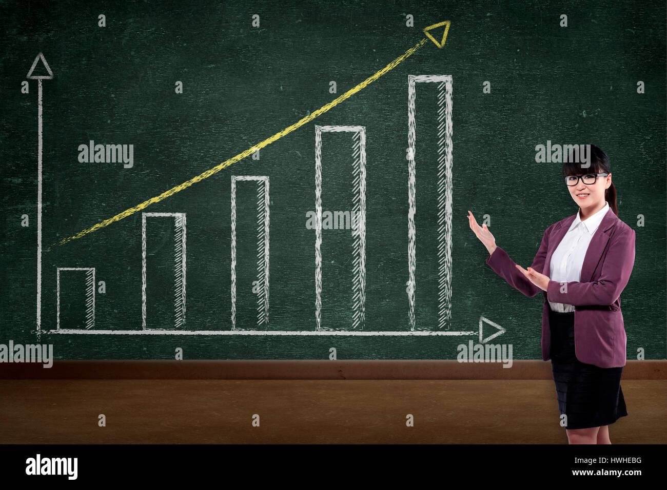 Increasing chart hi-res stock photography and images - Alamy