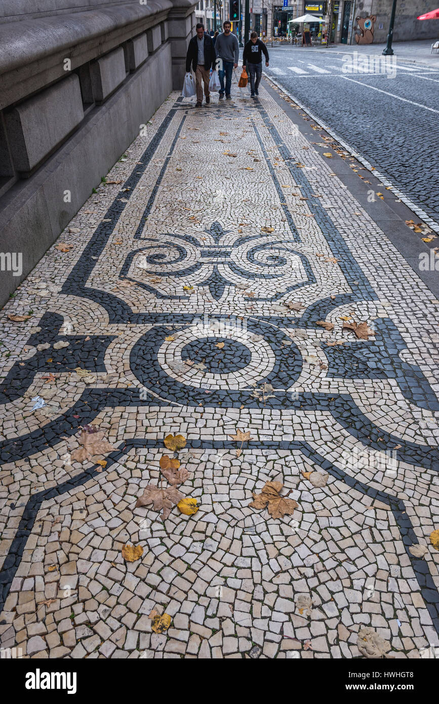 Traditional portuguese sidewalk hi-res stock photography and images - Alamy