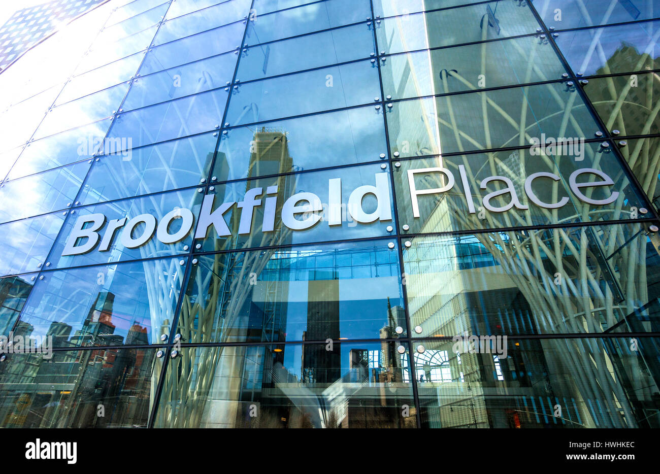 The front lobby of Brookfield Place in the New York Financial District ...