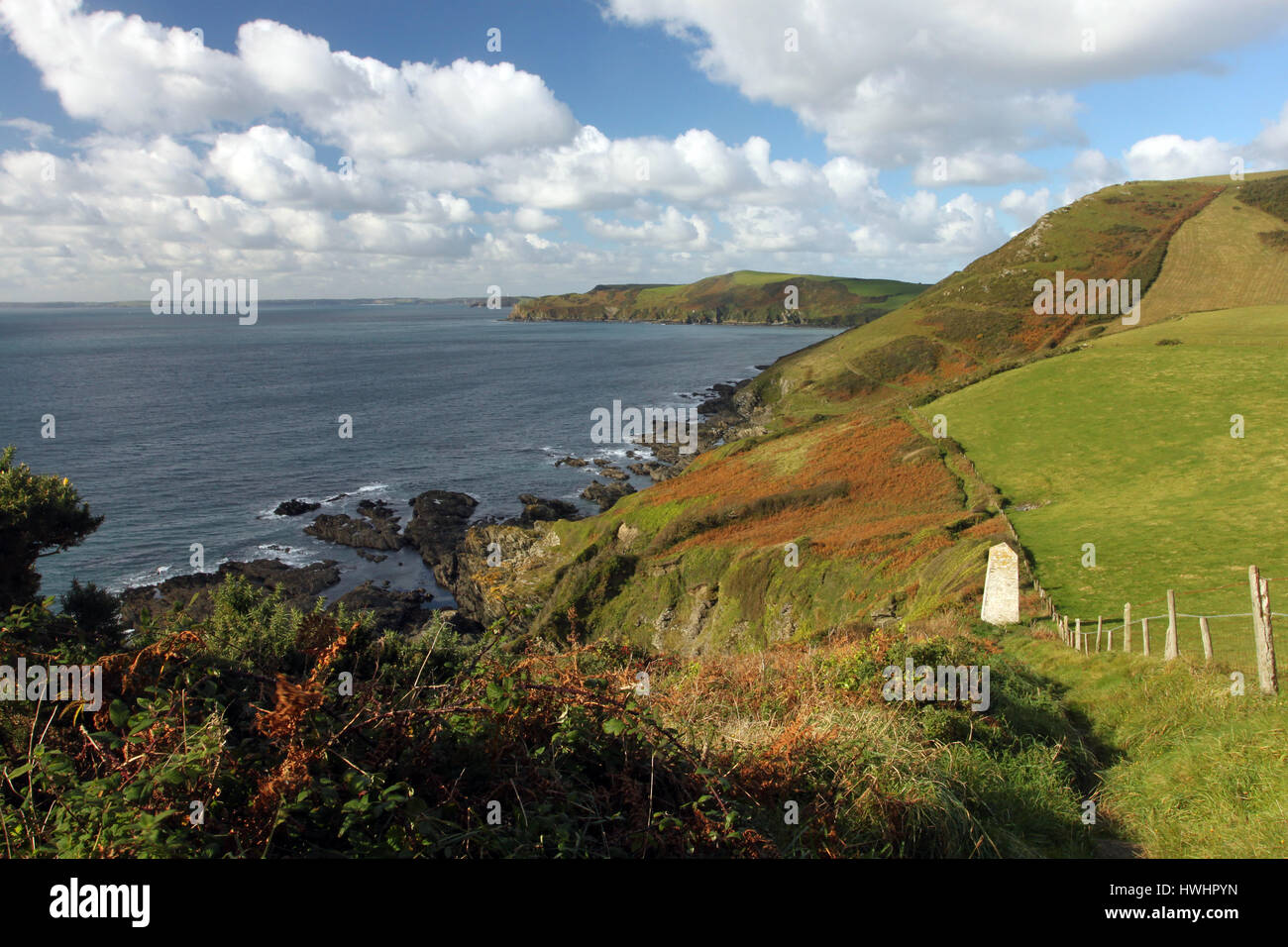 Walking holiday cornwall hi-res stock photography and images - Alamy