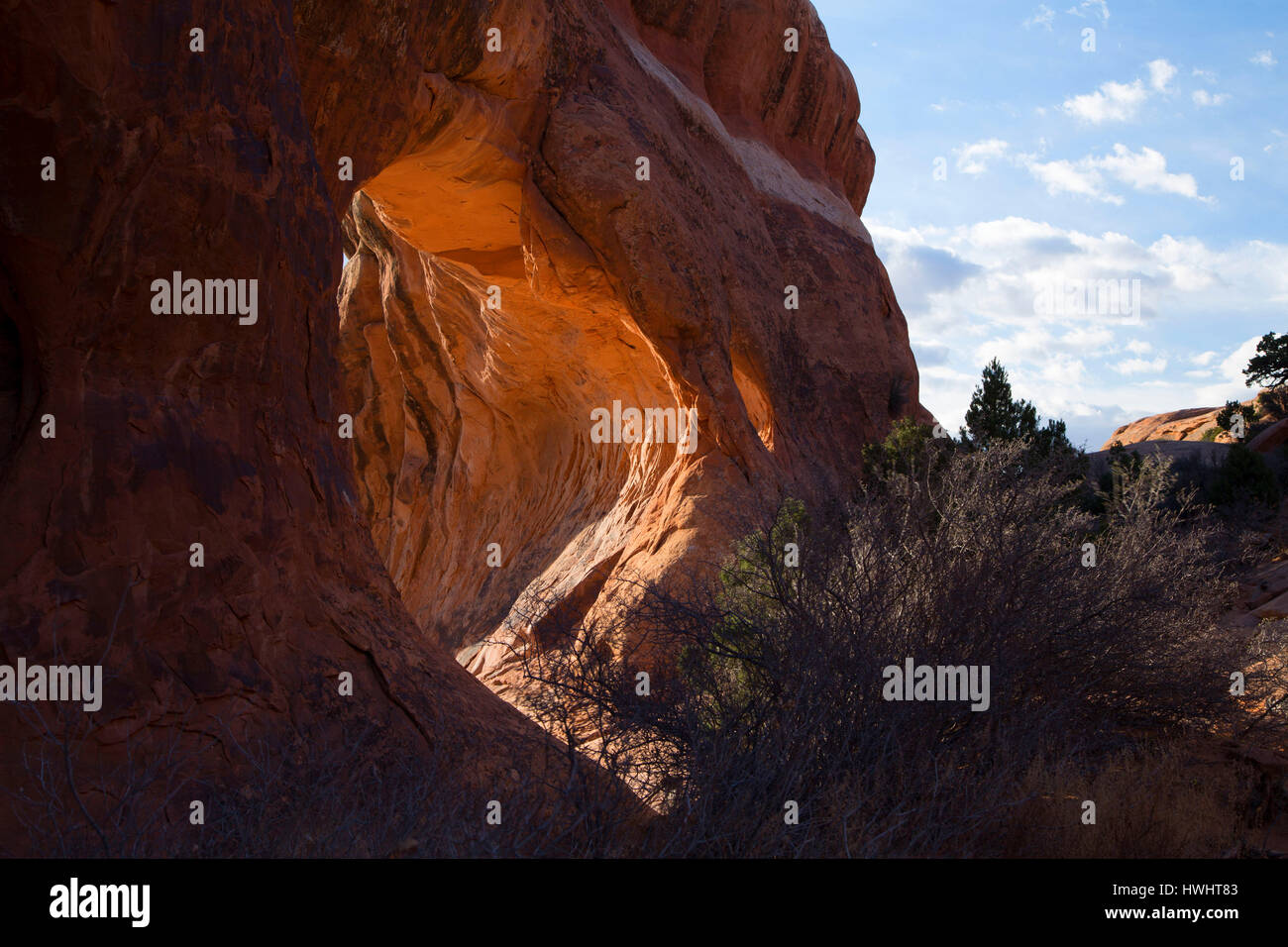 Partition Arch on Devils Garden Trail, Arches National Park, Utah Stock ...