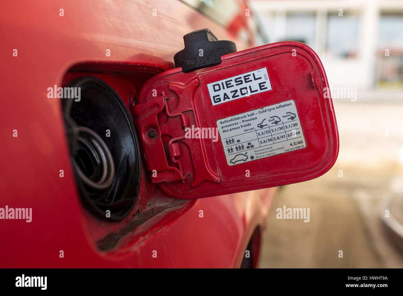 refill fuel in car at gas station Stock Photo - Alamy