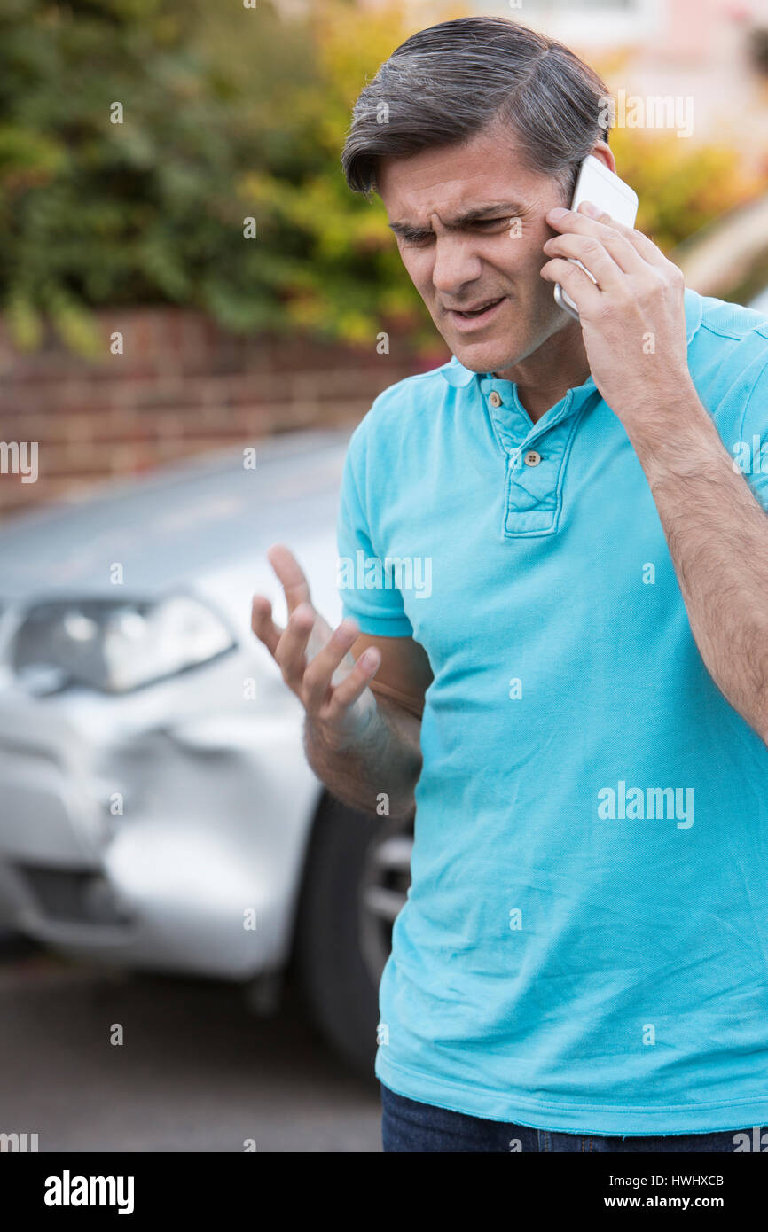 Accident man hi-res stock photography and images - Alamy