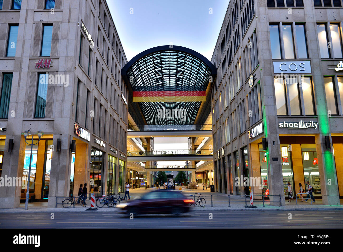 Mall of Berlin, Leipziger Strasse, Mitte, Berlin, Deutschland Stock ...