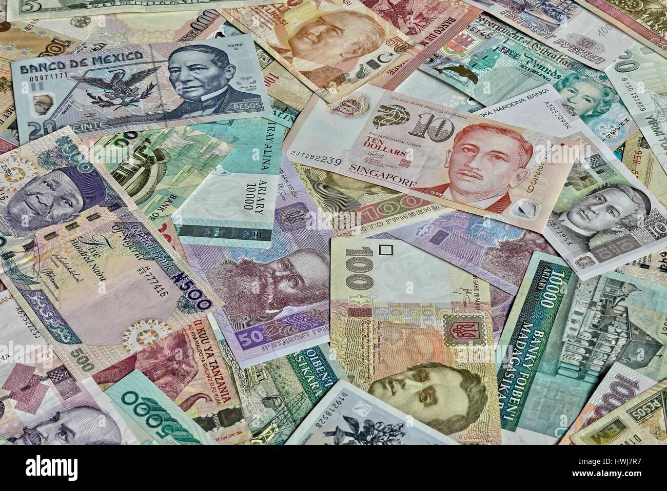 Different currencies world hi-res stock photography and images - Alamy