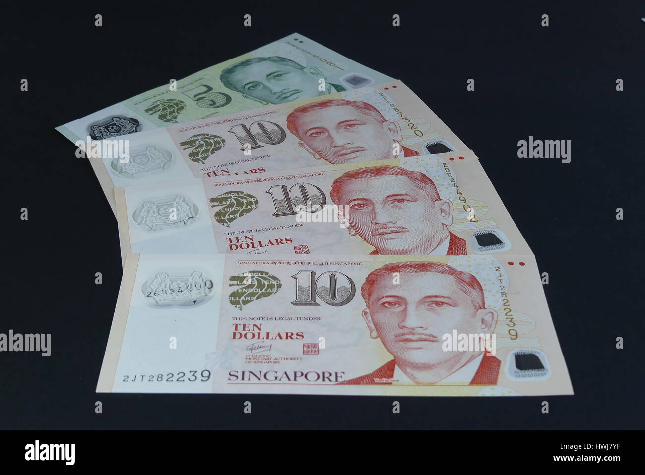 Singapore banknotes hi-res stock photography and images - Alamy
