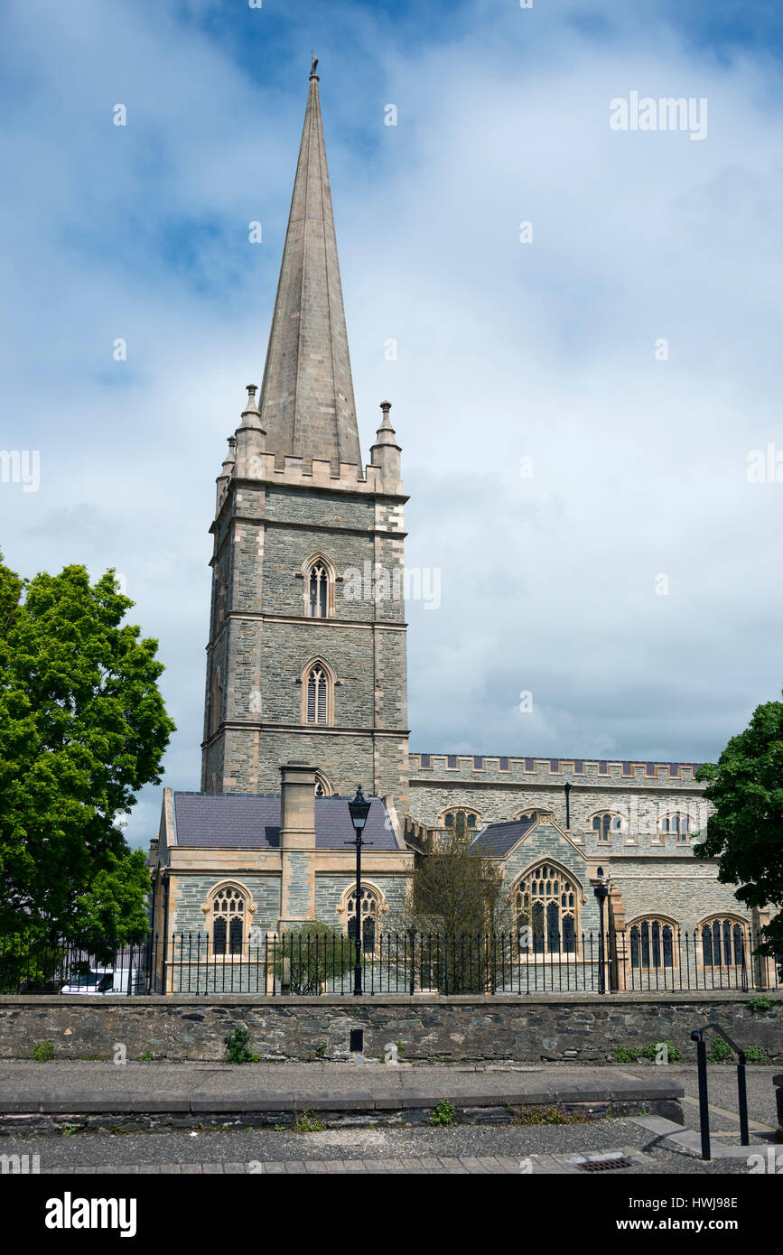 Derry st columb's cathedral hi-res stock photography and images - Alamy