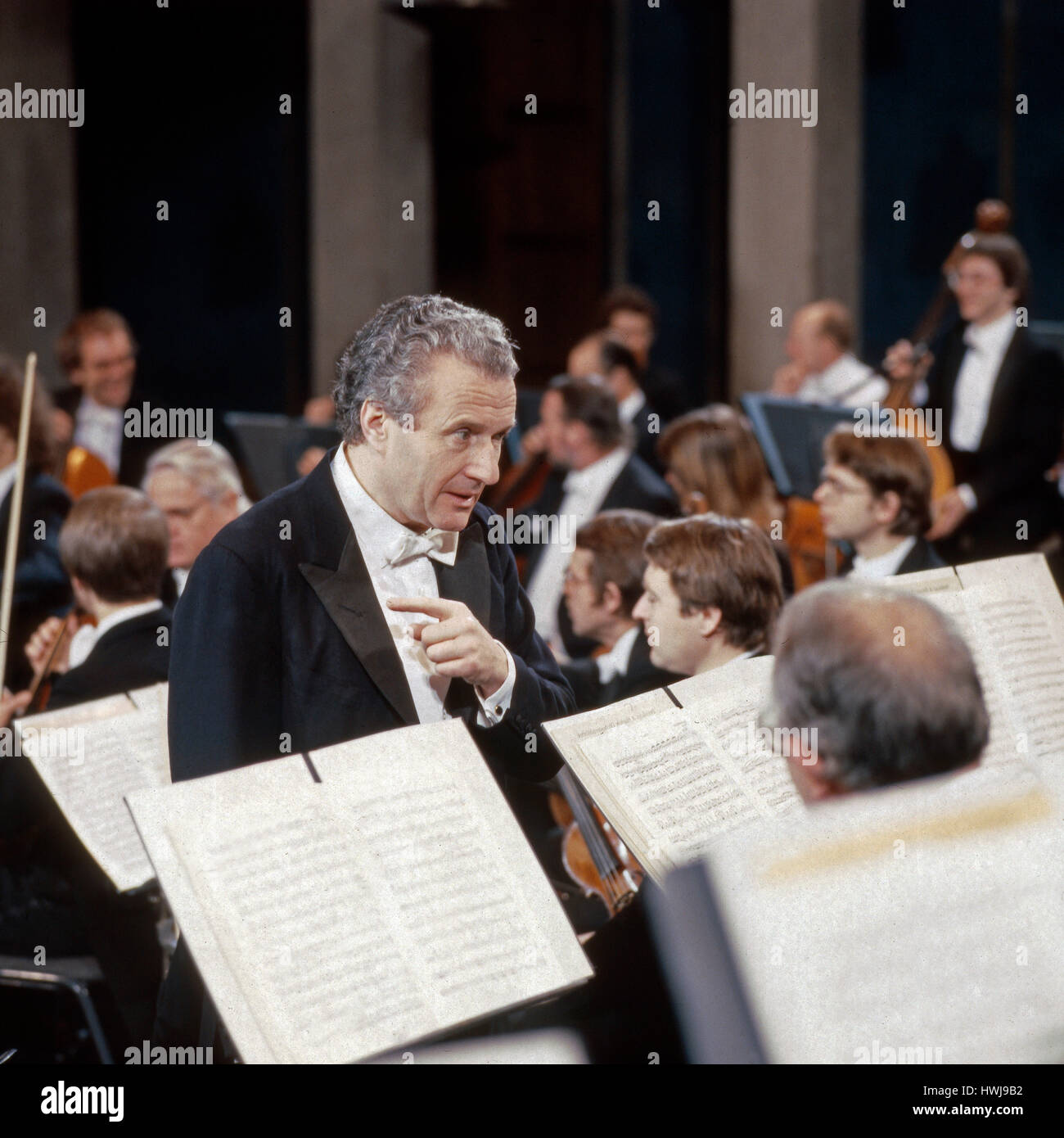 Britischer Dirigent Sir Colin Rex Davis und das Symphonieorchester des ...