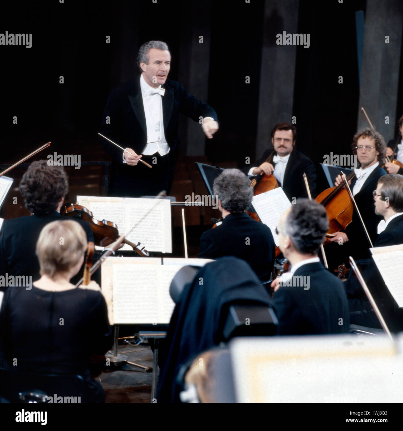 Britischer Dirigent Sir Colin Rex Davis und das Symphonieorchester des ...