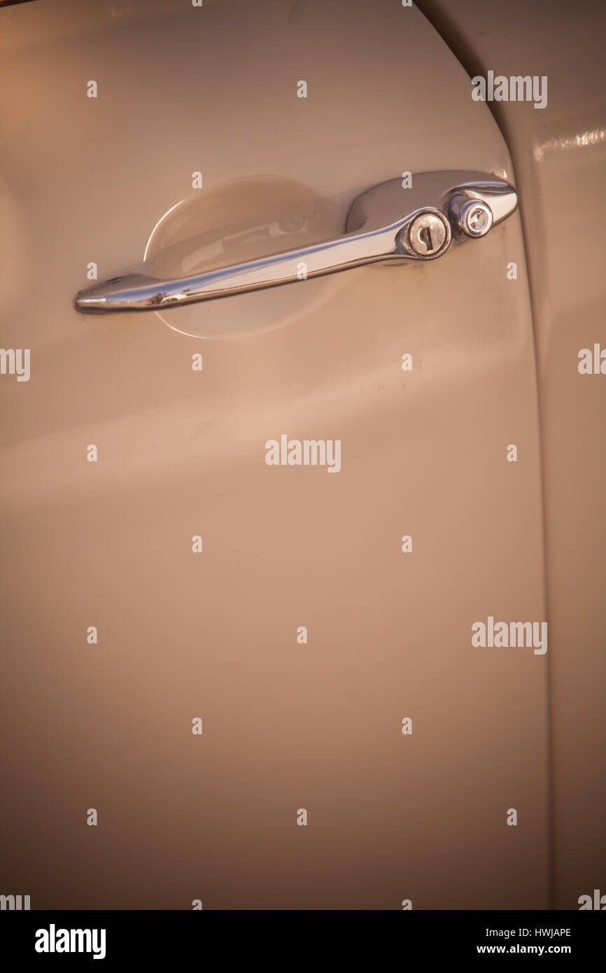 Close up shot of a vintage car's door handle Stock Photo - Alamy