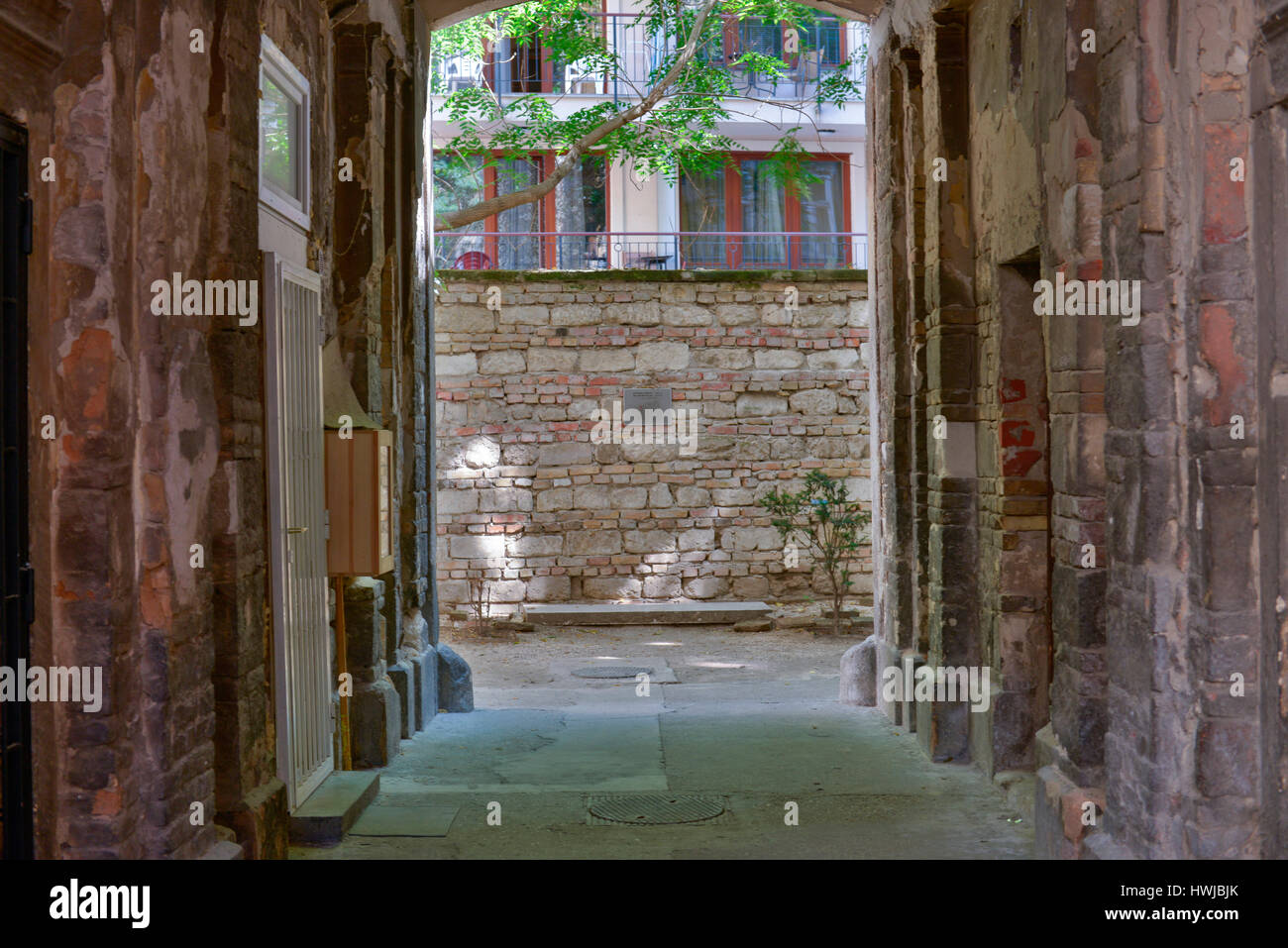 Budapest ghetto hi-res stock photography and images - Alamy