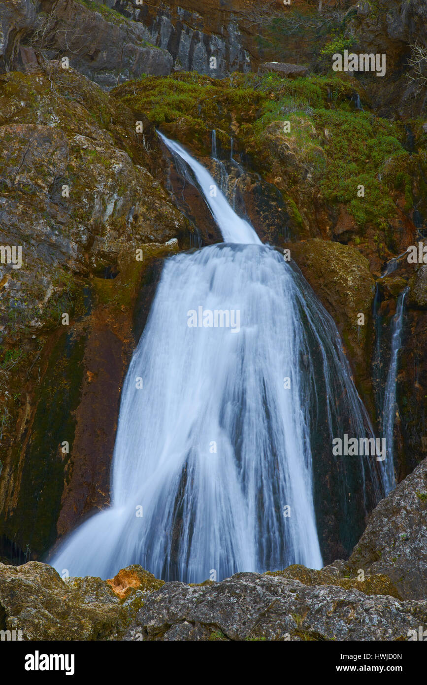 Source of Mundo river, Calares del Rio Mundo, Riopar, Sierra de Alcaraz ...