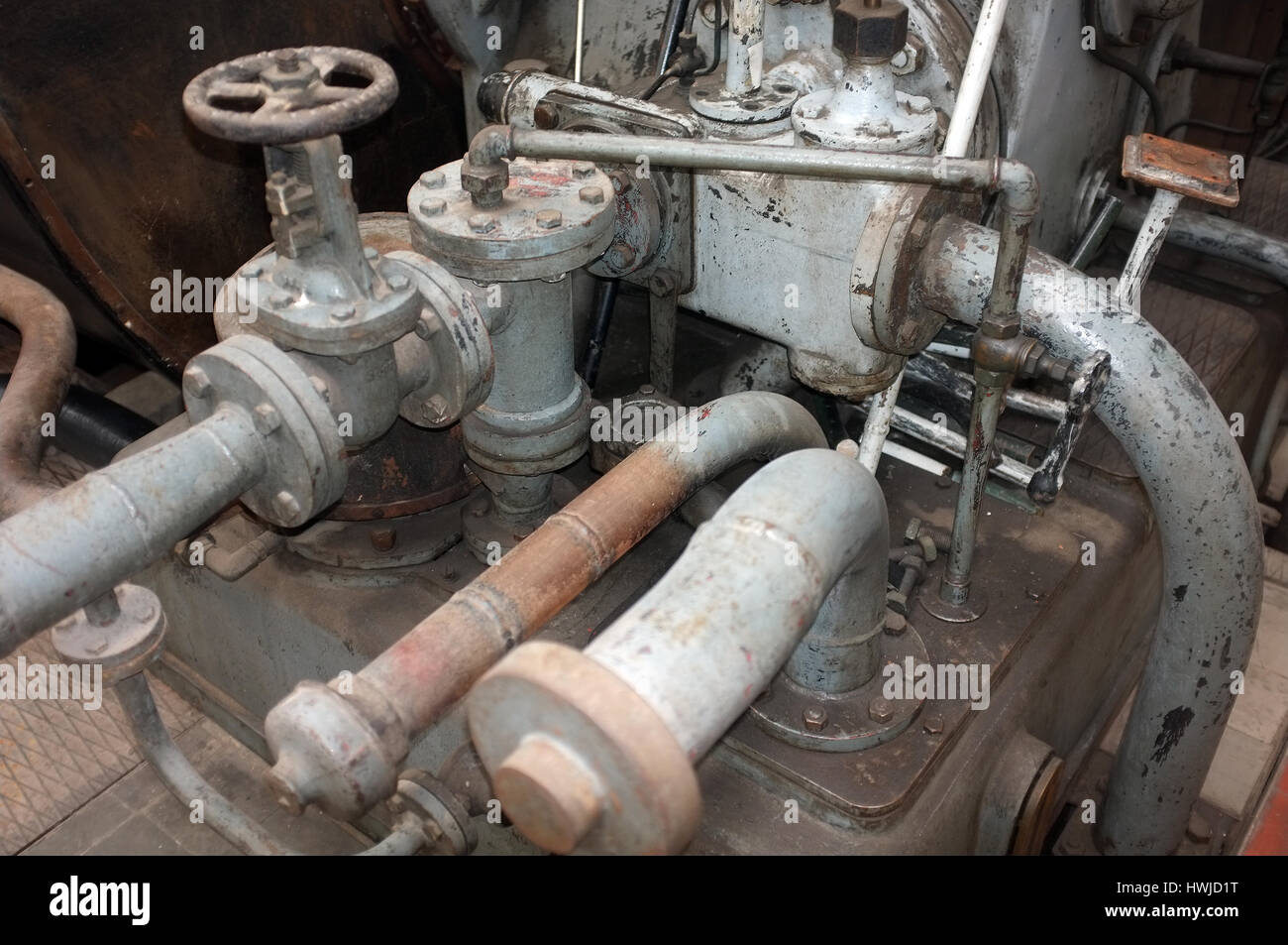 Old rusty valves and pipes Stock Photo - Alamy