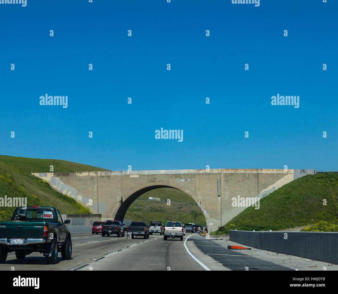 The Western Pacific Railroad Bridge over the eastbound 580 freeway in ...