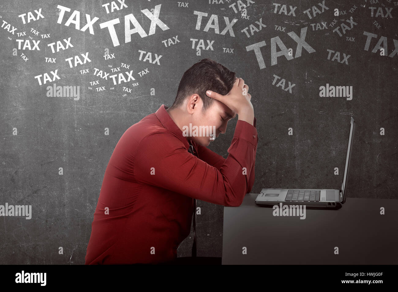 Person thinking hard hi-res stock photography and images - Alamy
